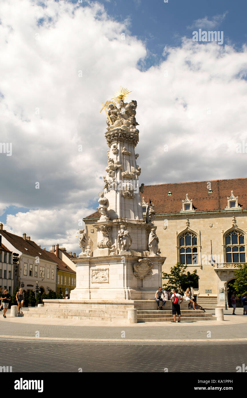 The Holy Trinity Statue outside Matthias Church Stock Photo - Alamy