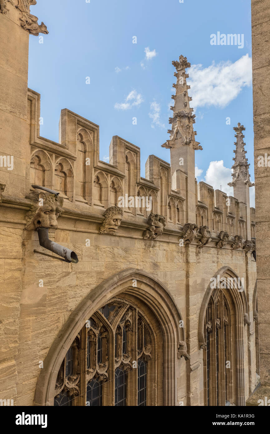 Grotesques and Gargoyles on wall of St Mary The Virgin Church in Oxford ...