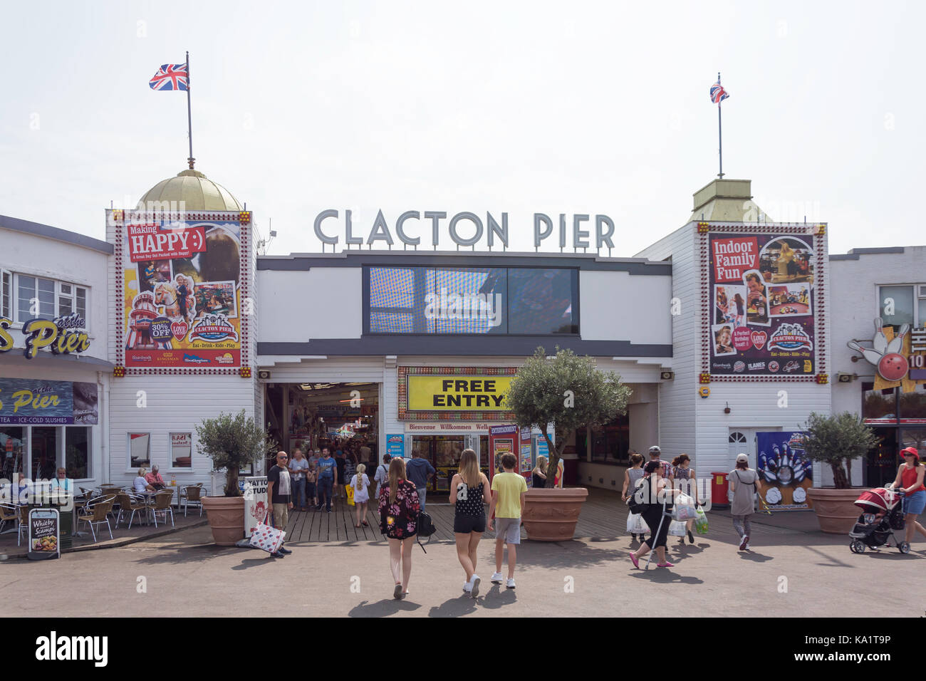 Entrance to Clacton Pier, Clacton-on-Sea, Essex, England, United ...