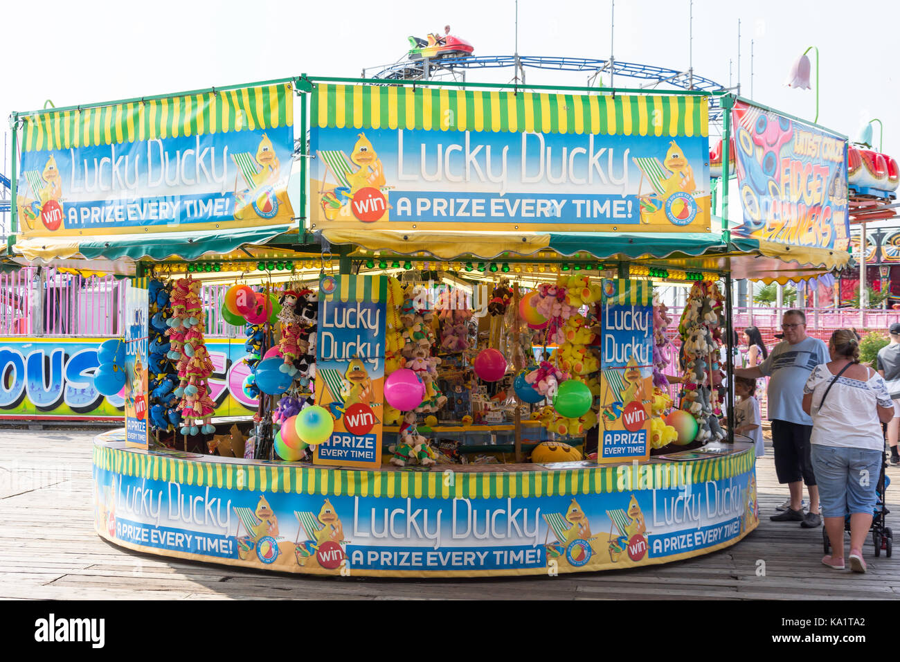 Town centre clacton on sea hi-res stock photography and images - Alamy