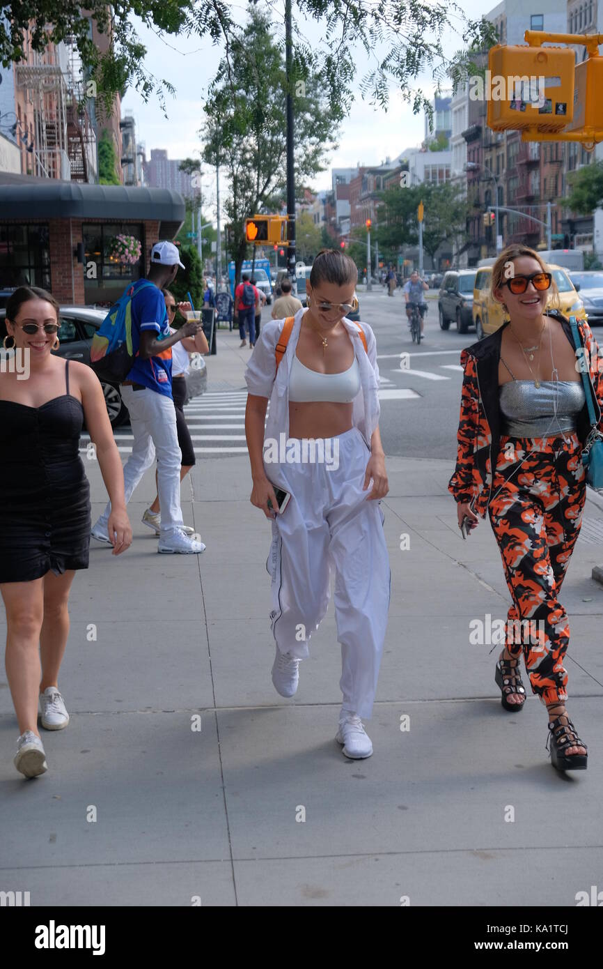 Bella Hadid hanging out with friends in SoHo Featuring: Bella Hadid ...