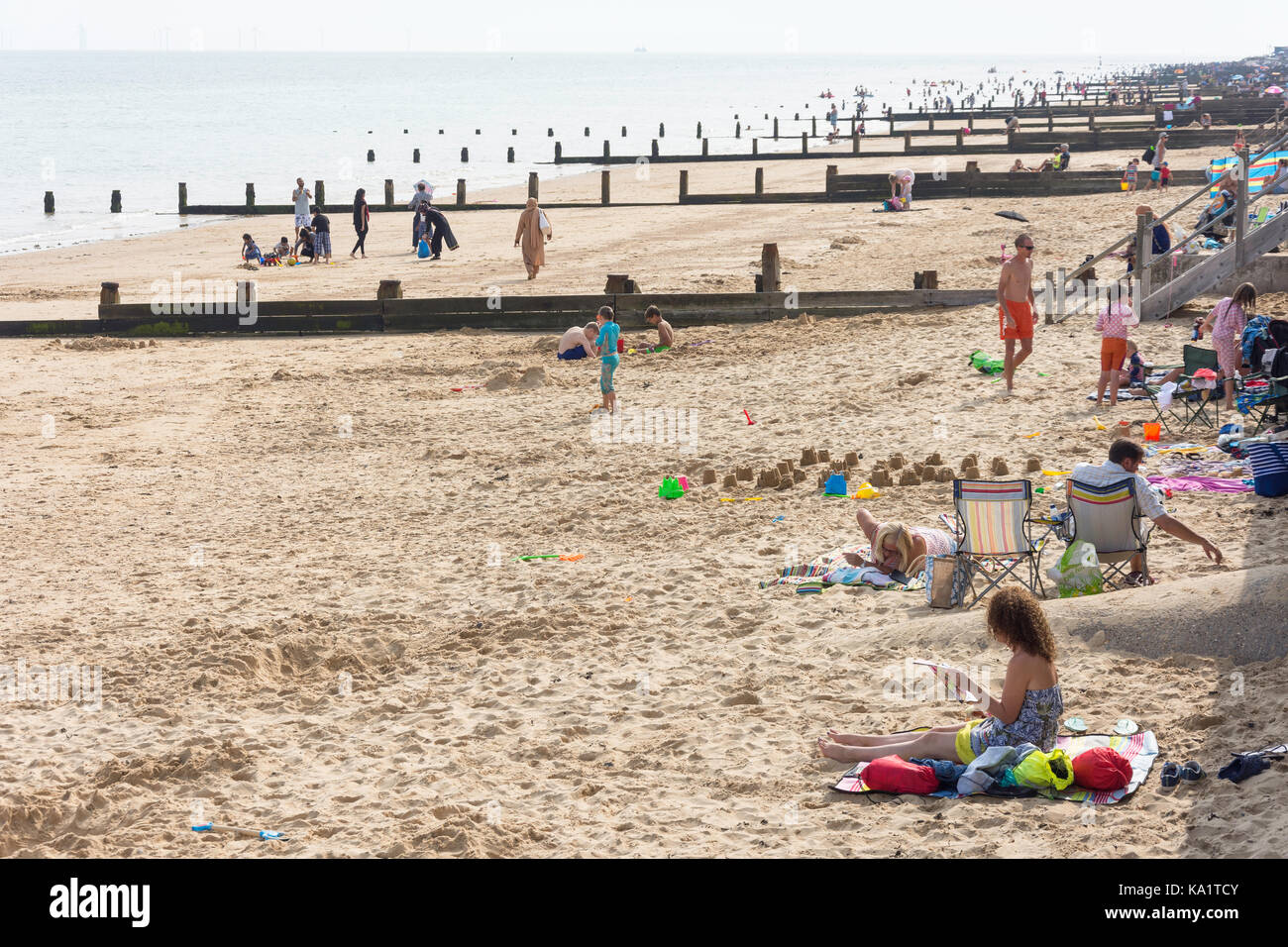 Resort Frinton On Sea High Resolution Stock Photography and Images - Alamy