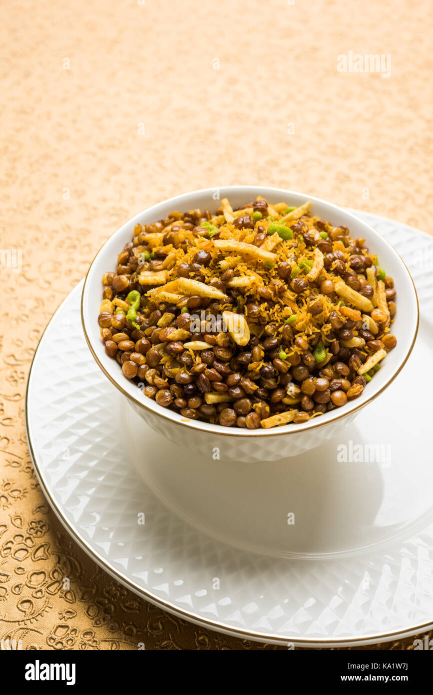 Dal biji or dal moth hi-res stock photography and images - Alamy