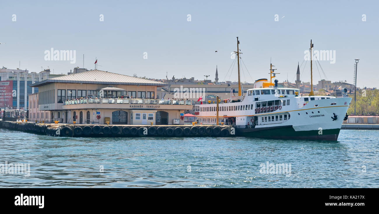 Kadikoy ferry terminal hi-res stock photography and images - Alamy