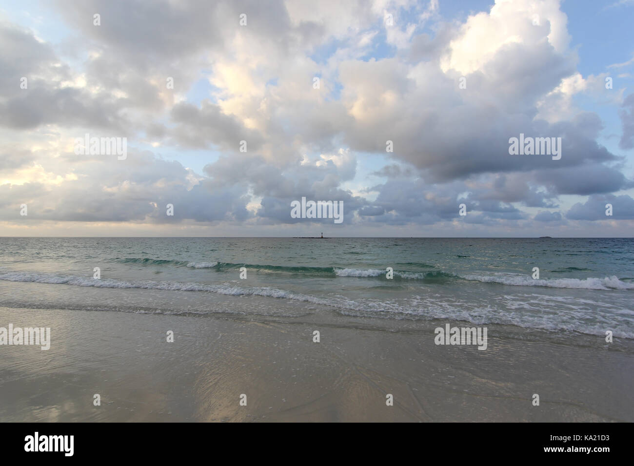 landscape view of peaceful ocean with beautiful sky background Stock ...