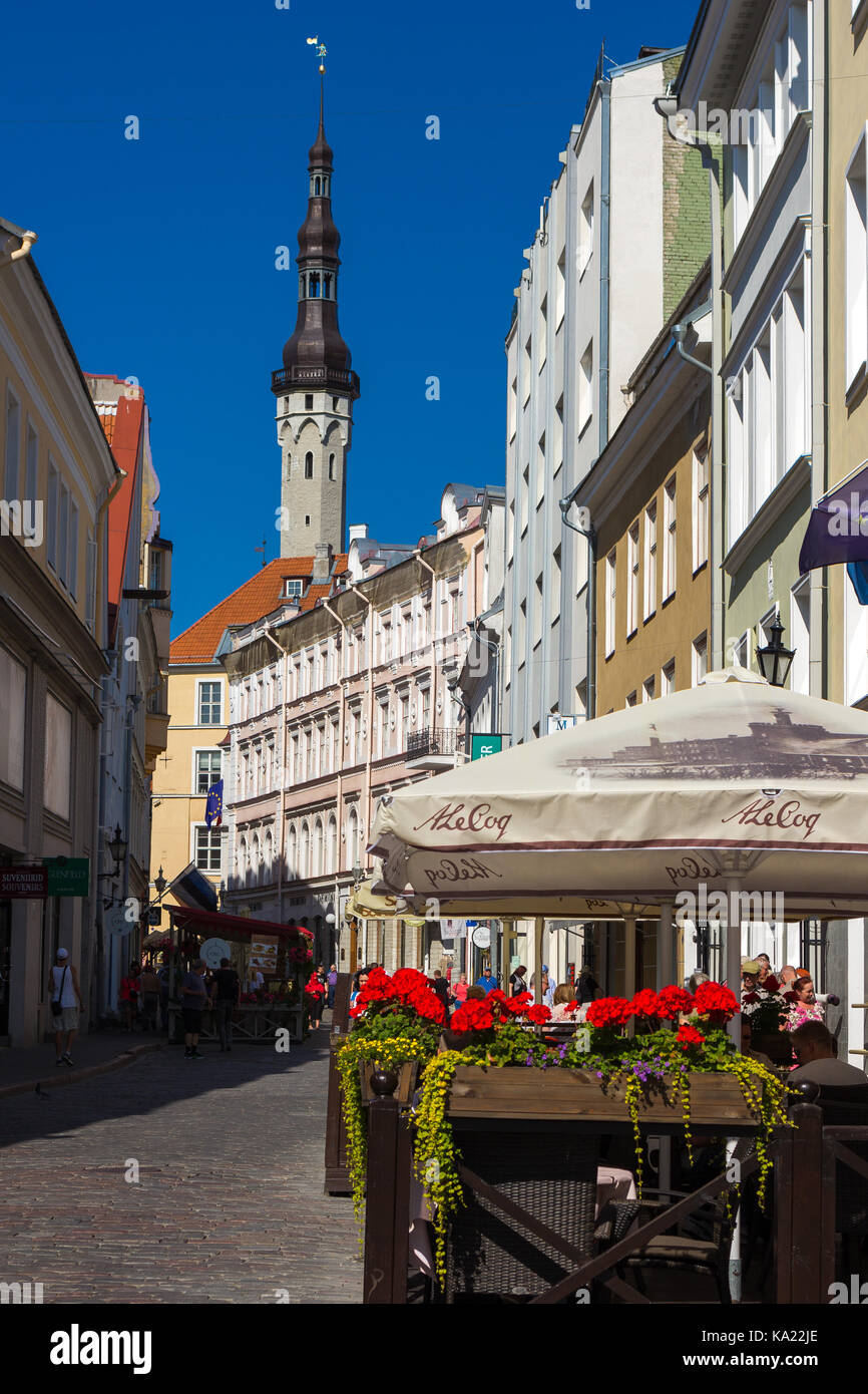 Tallinn streets hi-res stock photography and images - Alamy