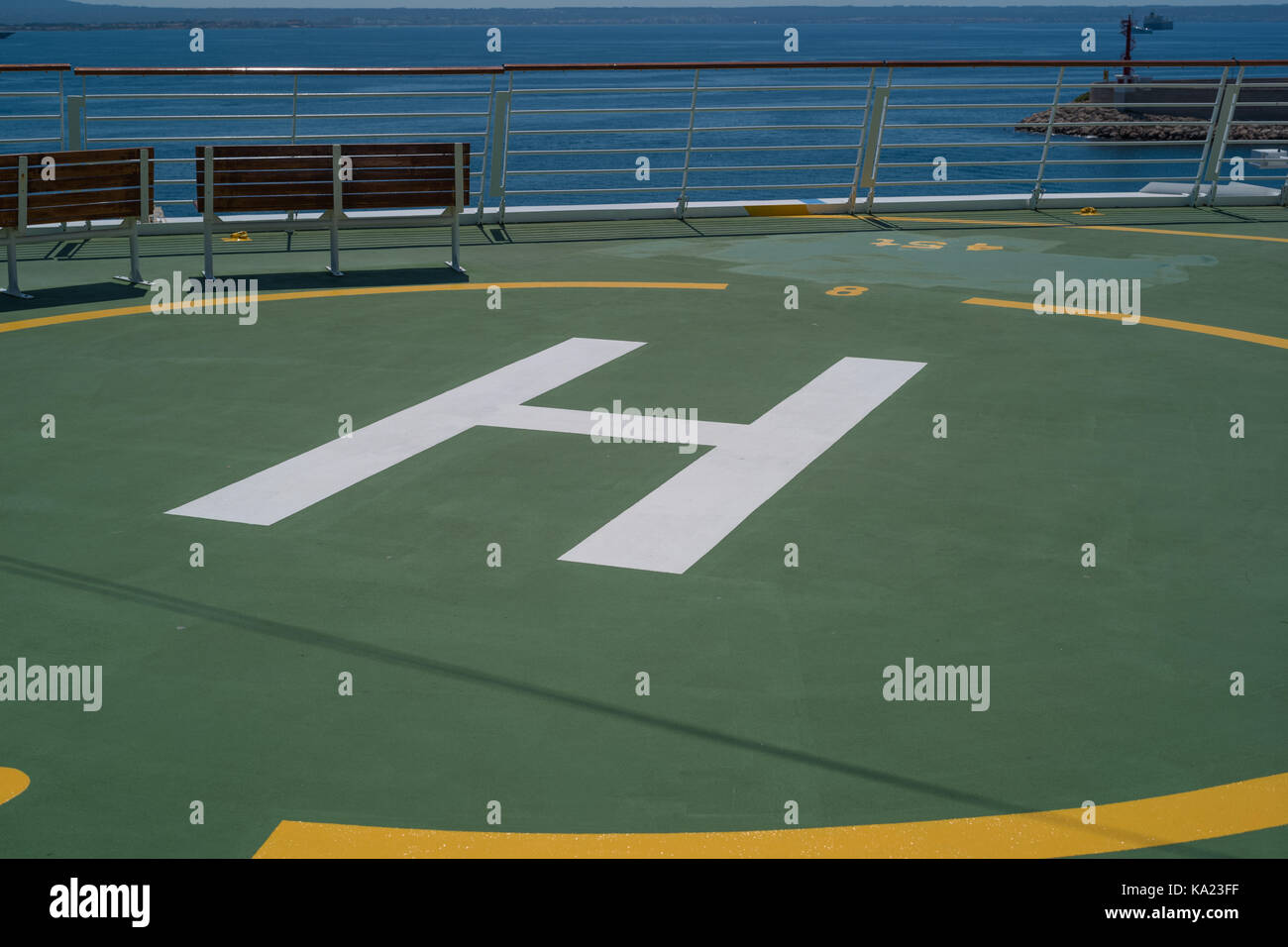 Helispot hi-res stock photography and images - Alamy