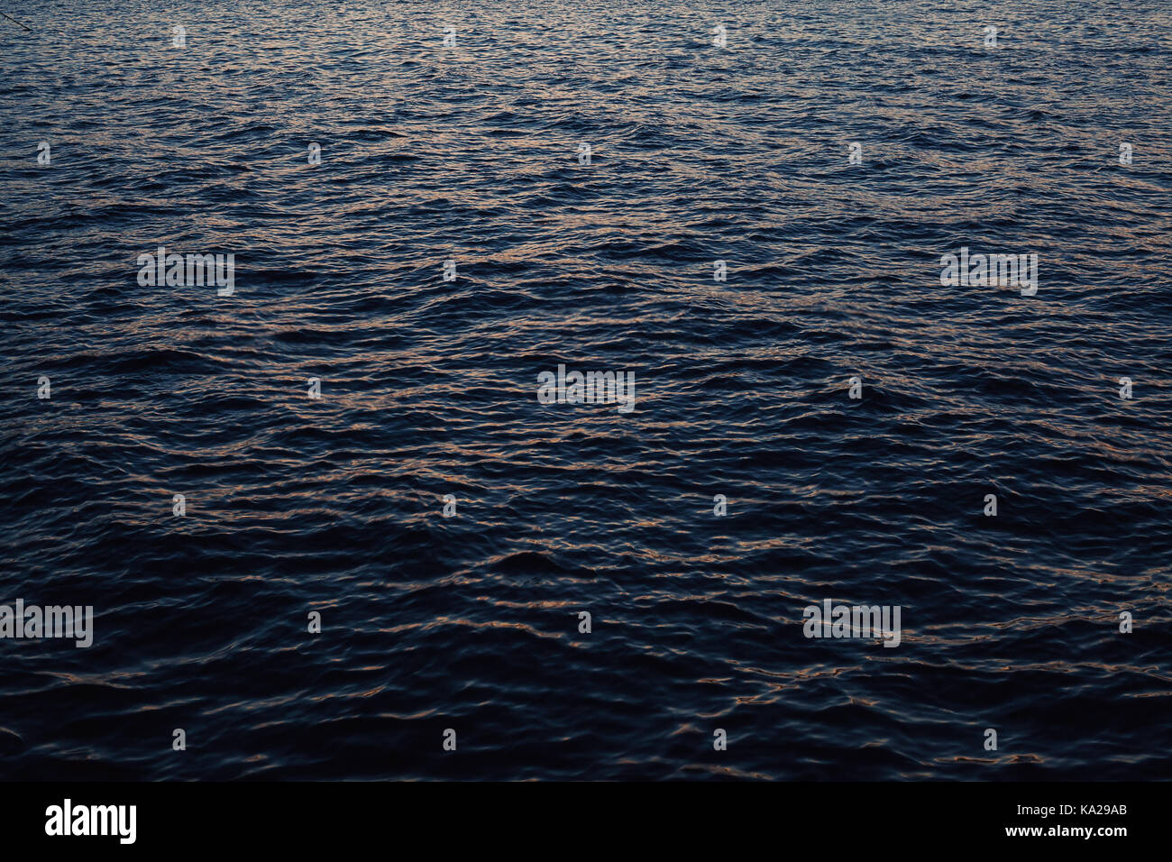 Sea level sunset hi-res stock photography and images - Alamy