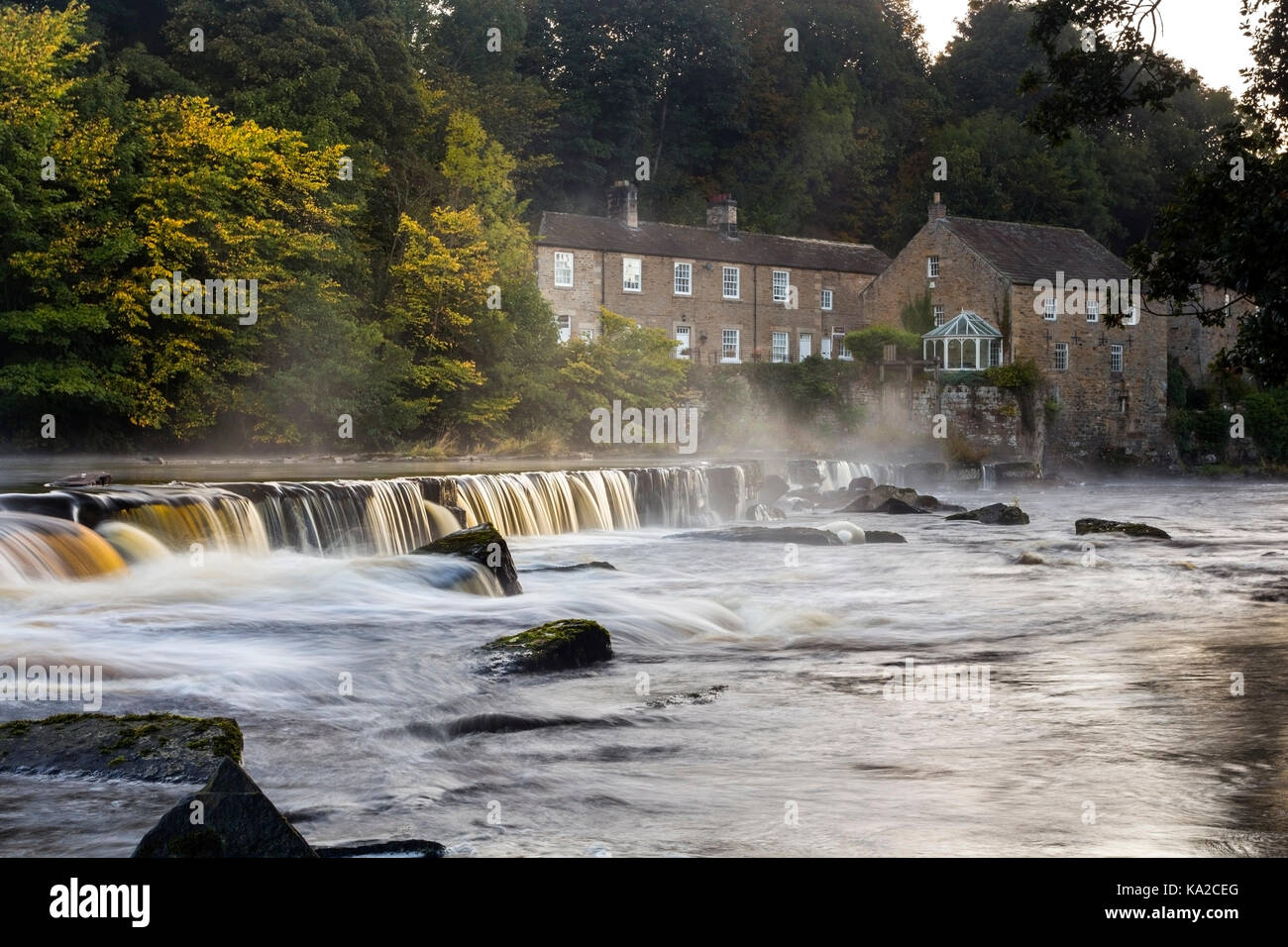 Mist on a river hi-res stock photography and images - Alamy