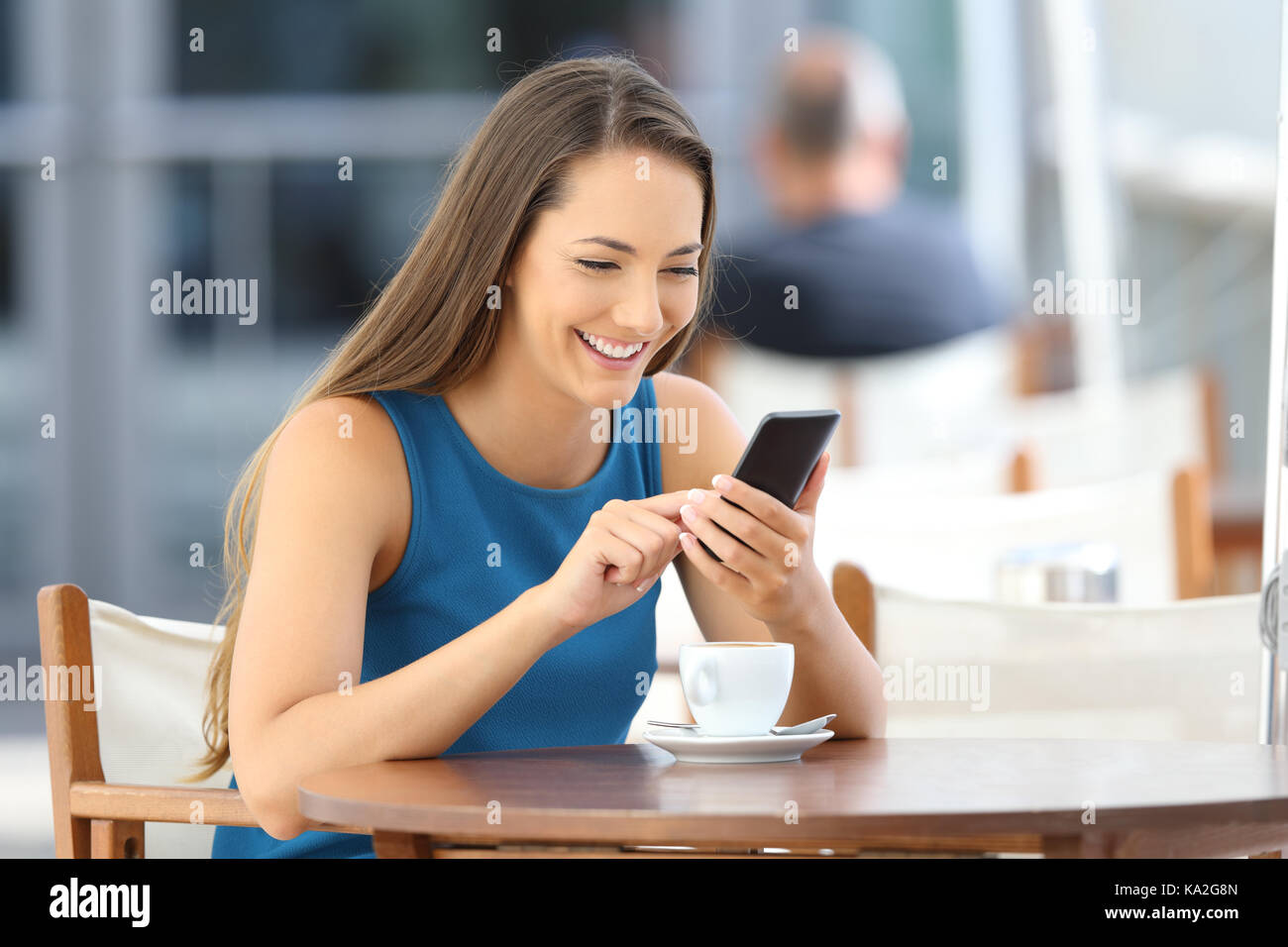 Woman Alone Restaurant Phone Stock Photos & Woman Alone Restaurant ...