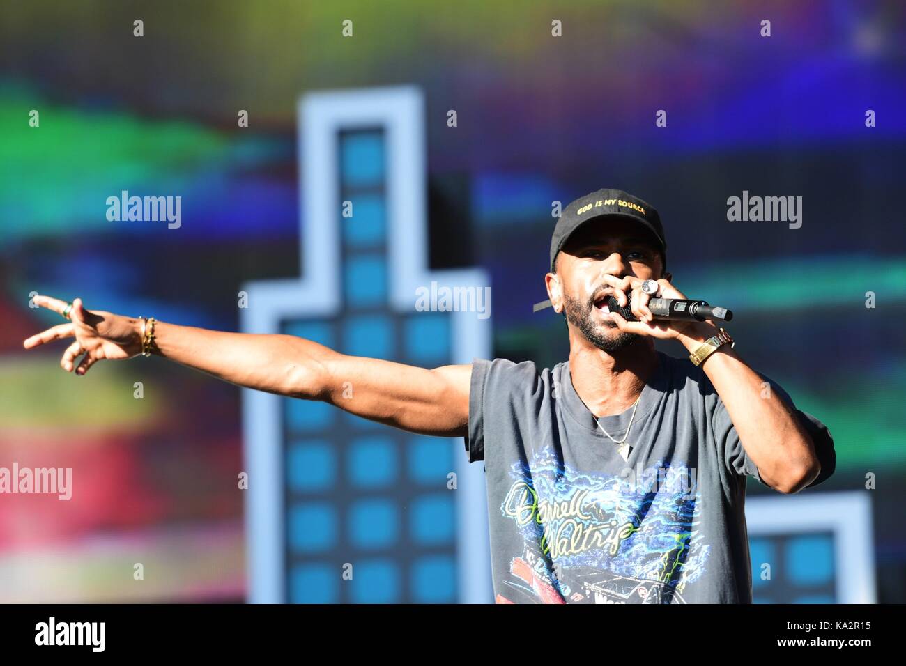 New York, NY, USA. 23rd Sep, 2017. Big Sean on stage for 2017 Global ...