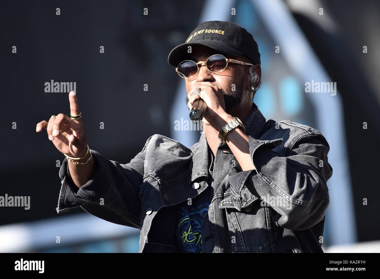 New York, NY, USA. 23rd Sep, 2017. Big Sean on stage for 2017 Global ...