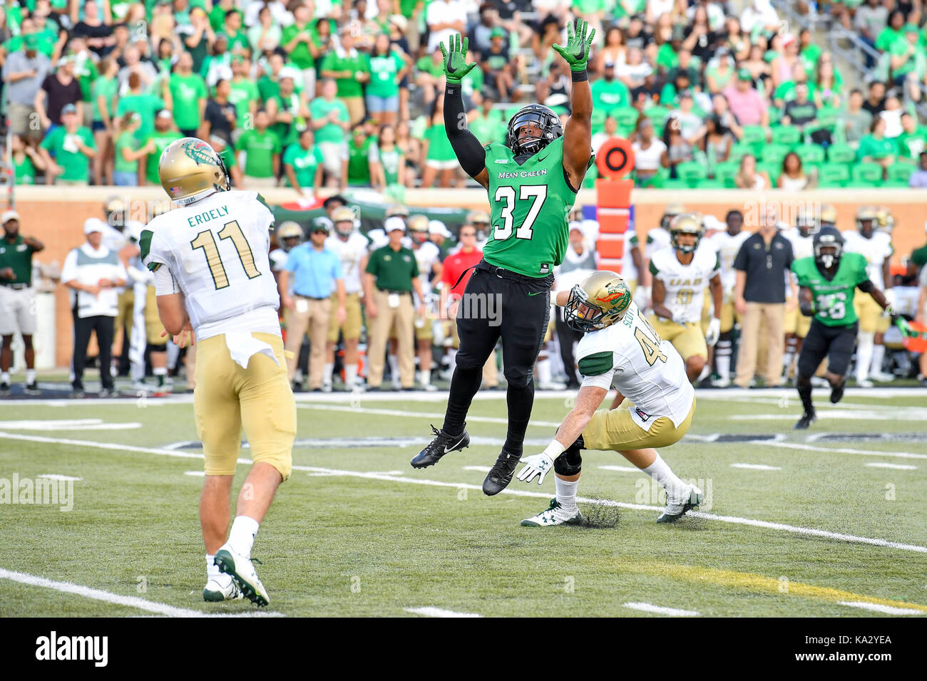 September 23, 2017: .UAB Blazers quarterback A.J. Erdely (11) passes ...