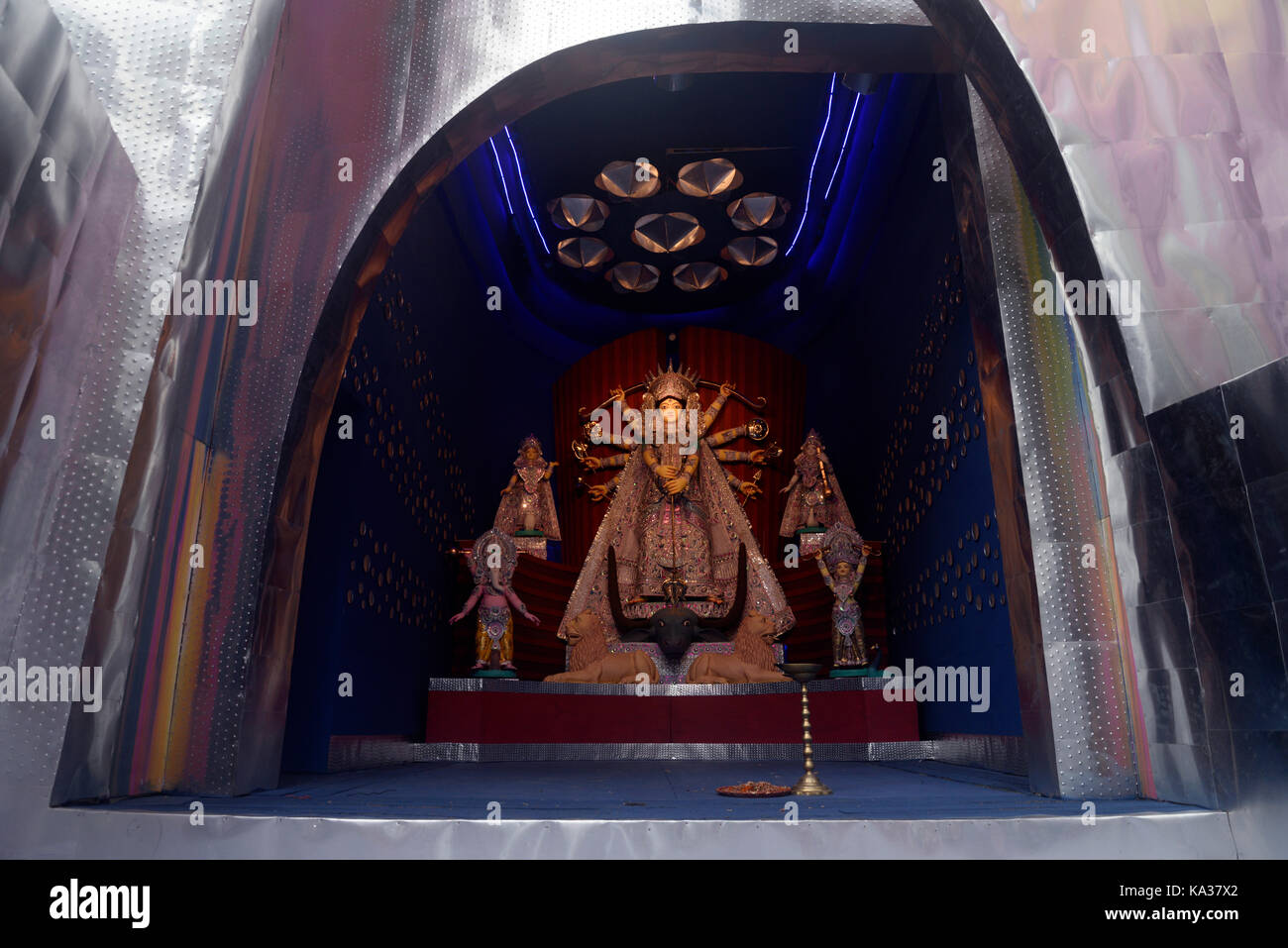 Kolkata, India. 24th Sep, 2017. View of Goddess Durga idol at Badamtala ...
