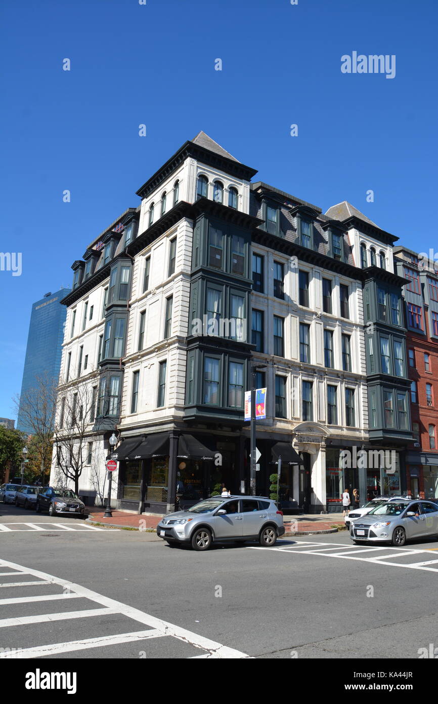 Federal style row house hi-res stock photography and images - Alamy
