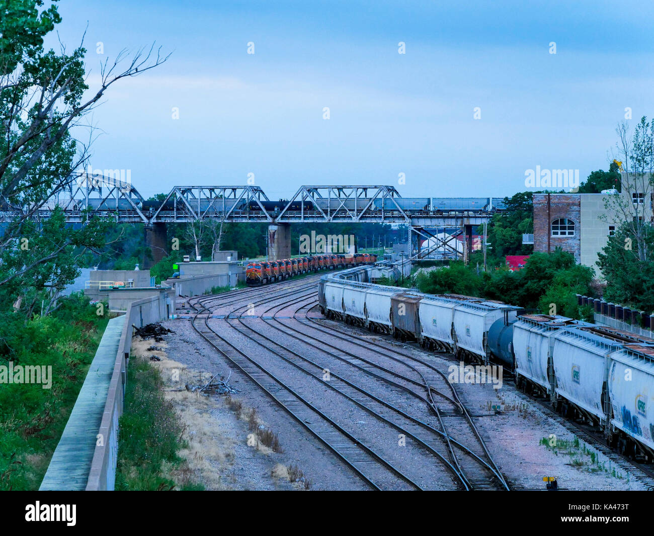 Railroad yard locomotives engines hi-res stock photography and images ...