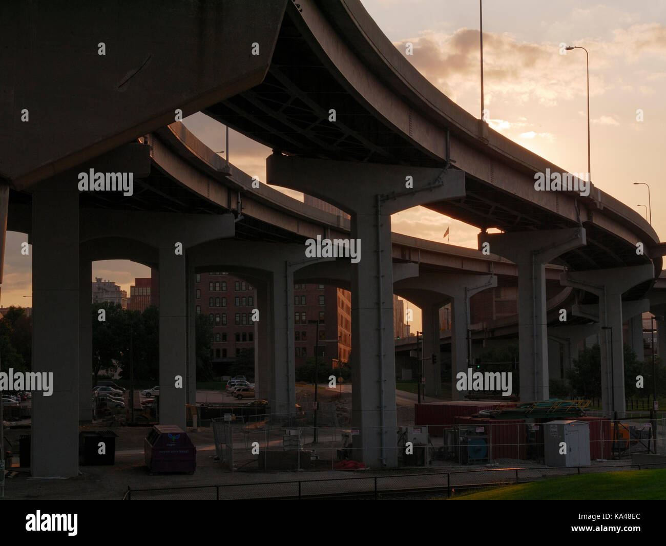 Concrete columns support structure hi-res stock photography and images ...