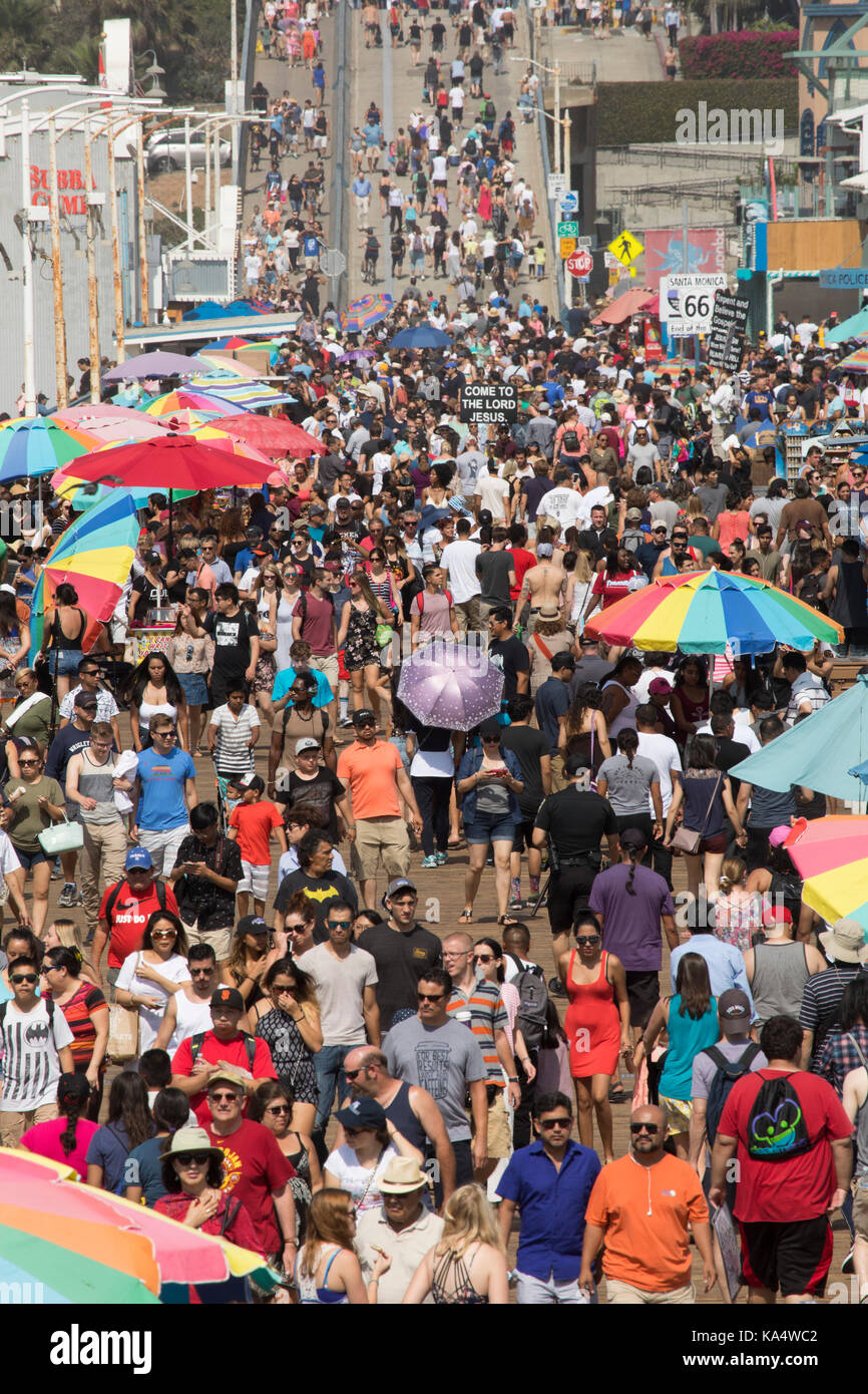 Crowds on beach, Labor Day 2017, Santa Monica, Los Angeles, California ...