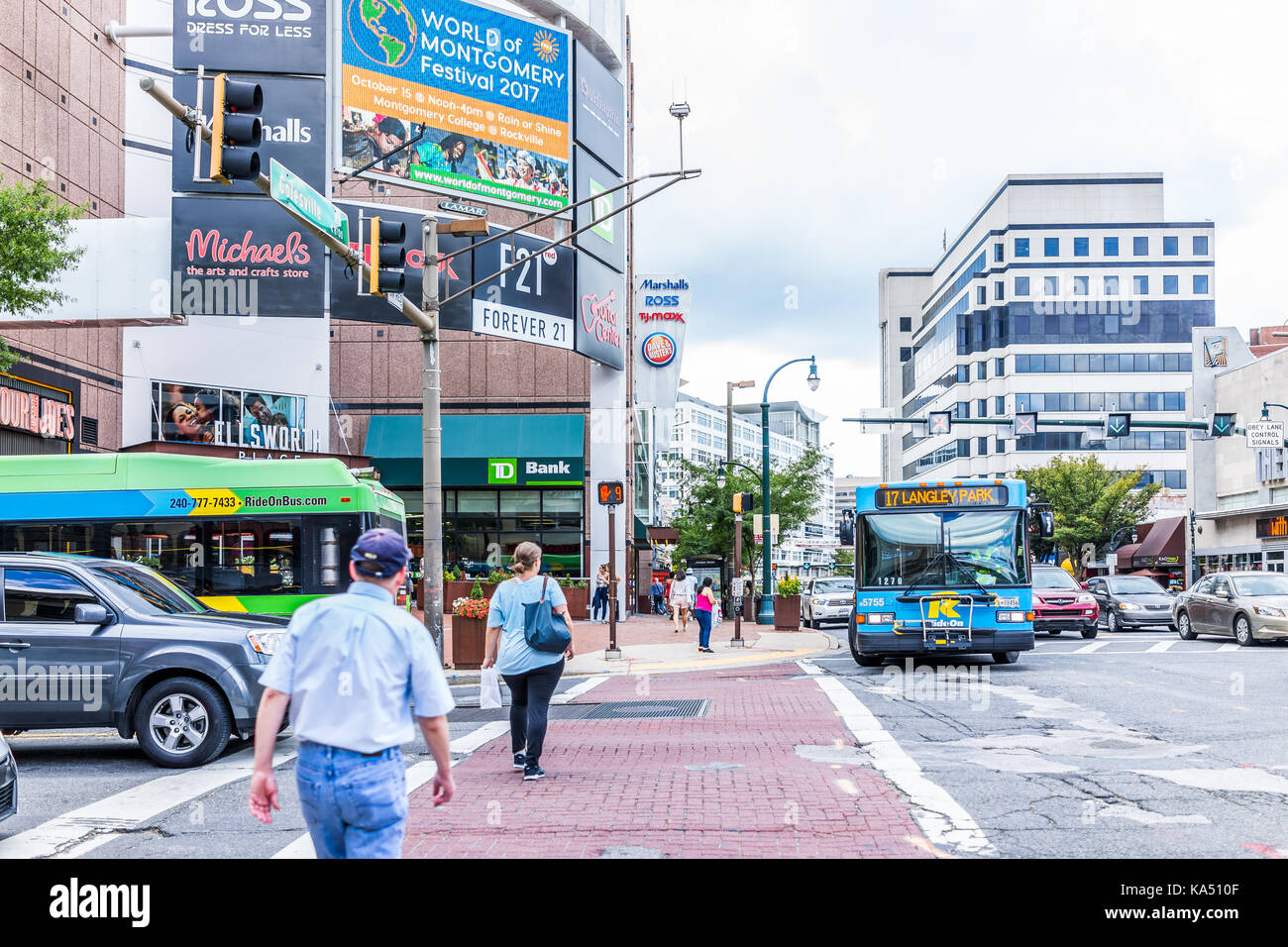 Michaels stores hi-res stock photography and images - Alamy