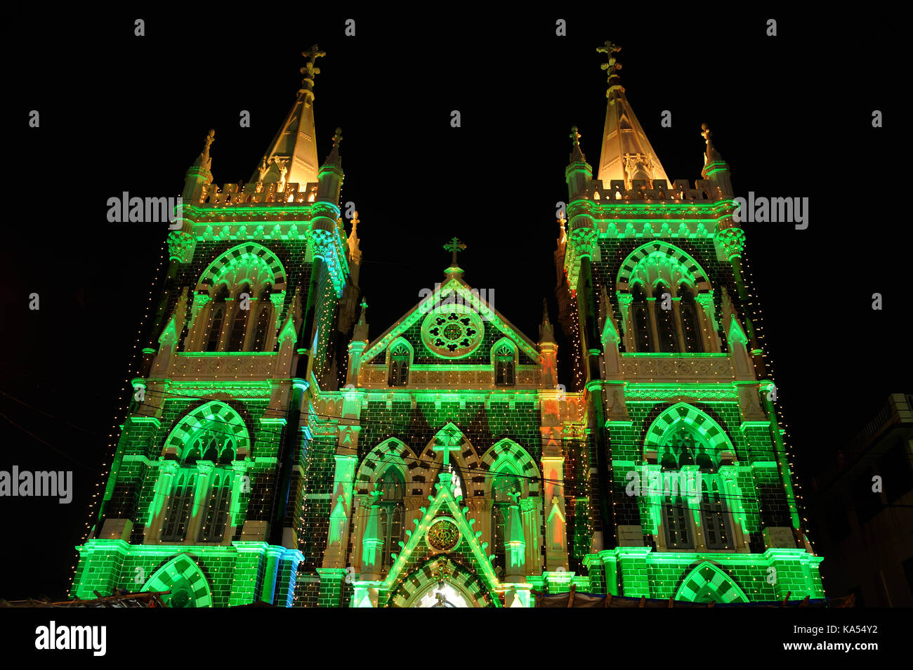 Illuminated Mount Mary church, christmas festival, bandra, mumbai ...