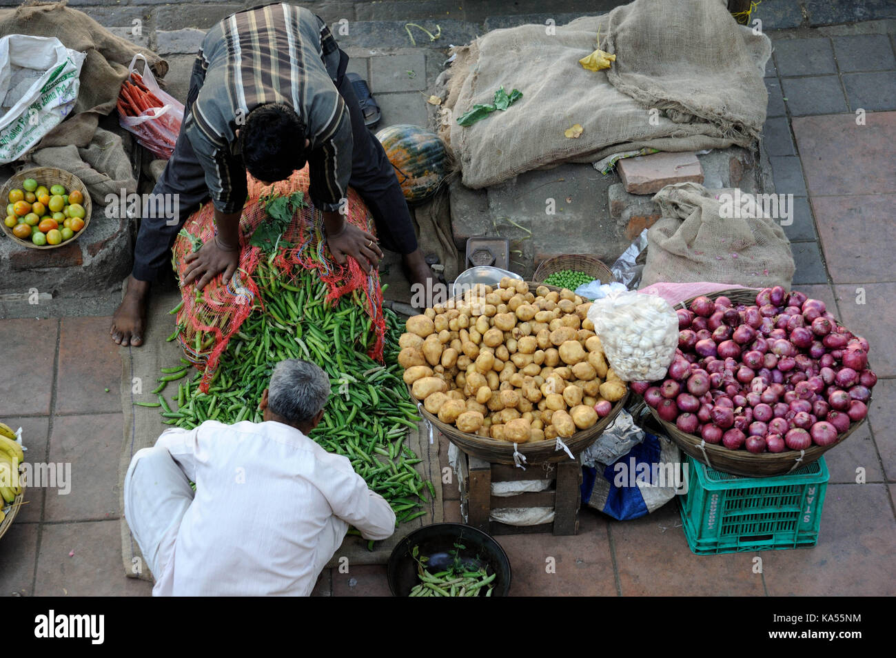 Vendor space hi-res stock photography and images - Alamy