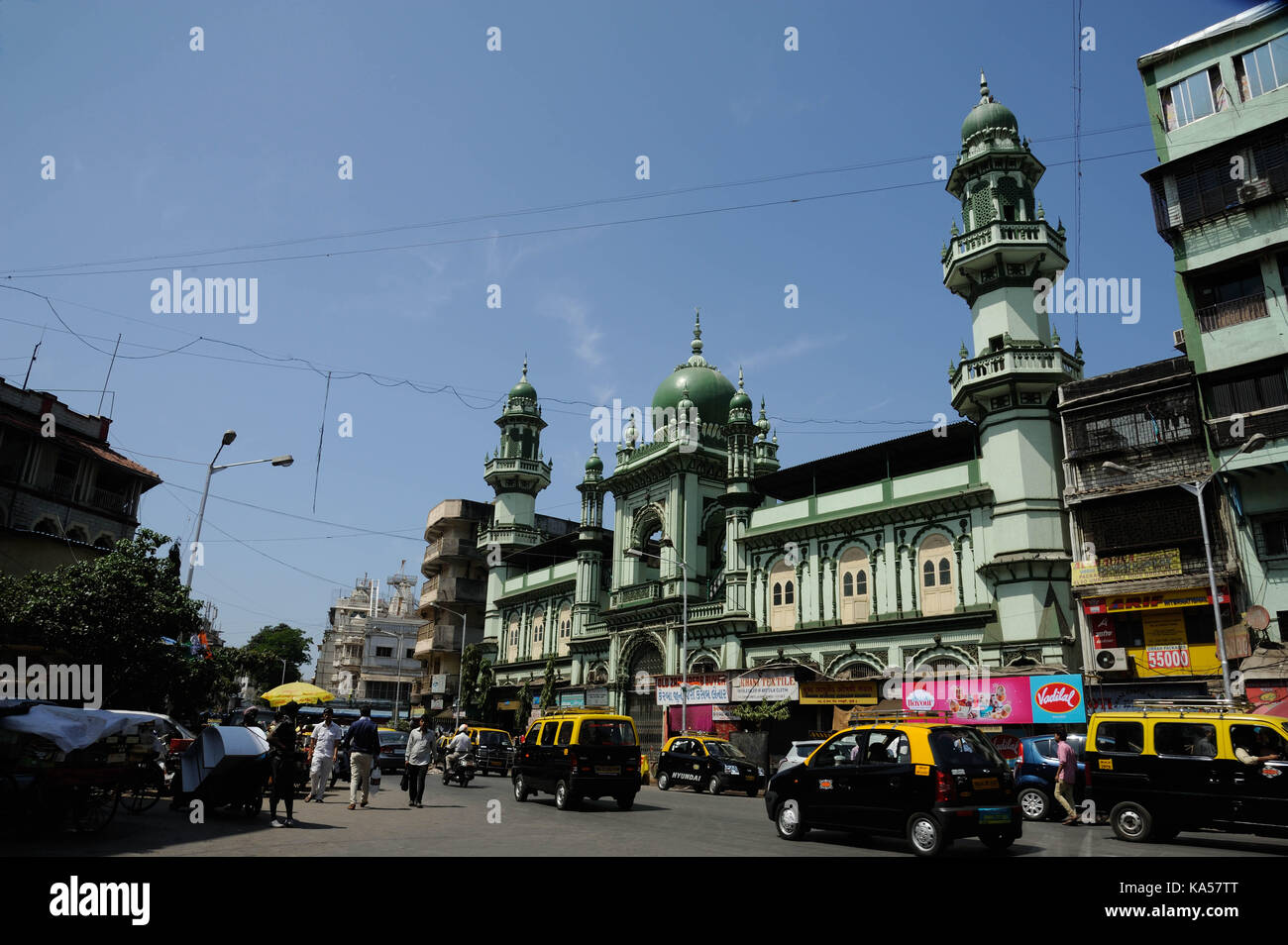 hamidiya masjid pydhonie, mumbai, maharashtra, India, Asia Stock Photo ...