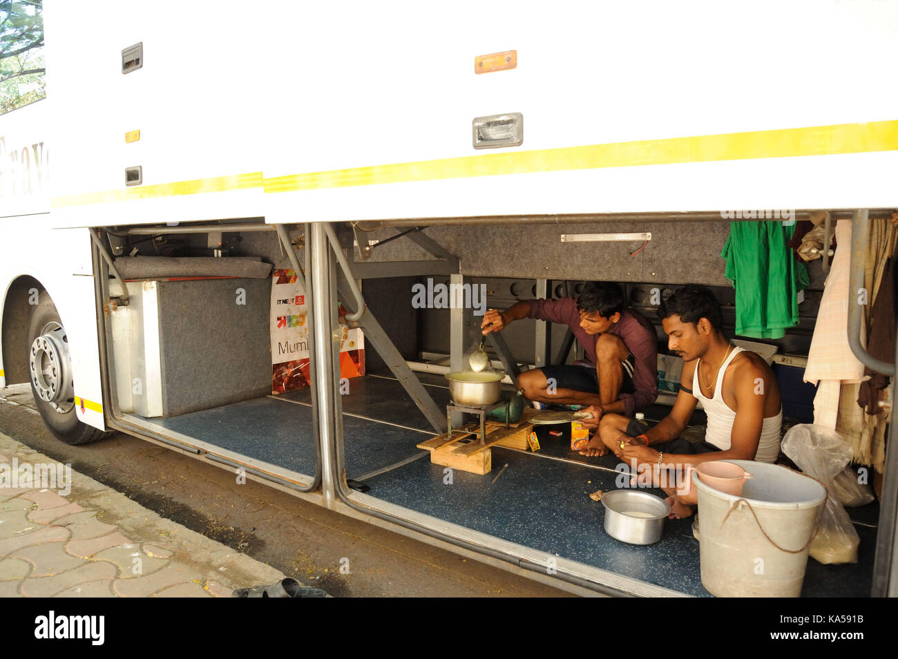 Bus luggage compartment hi-res stock photography and images - Alamy
