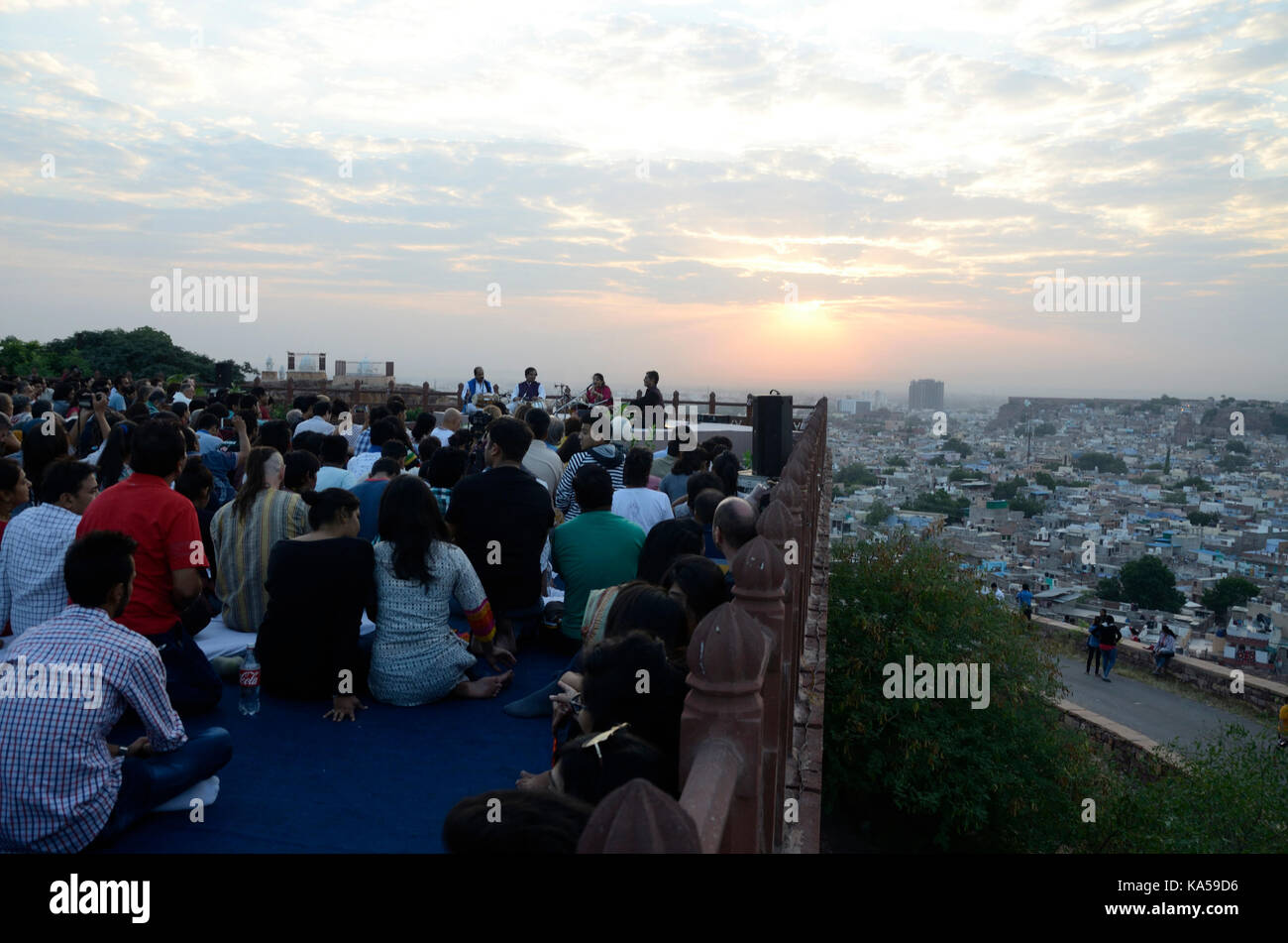 Singer place hi-res stock photography and images - Alamy