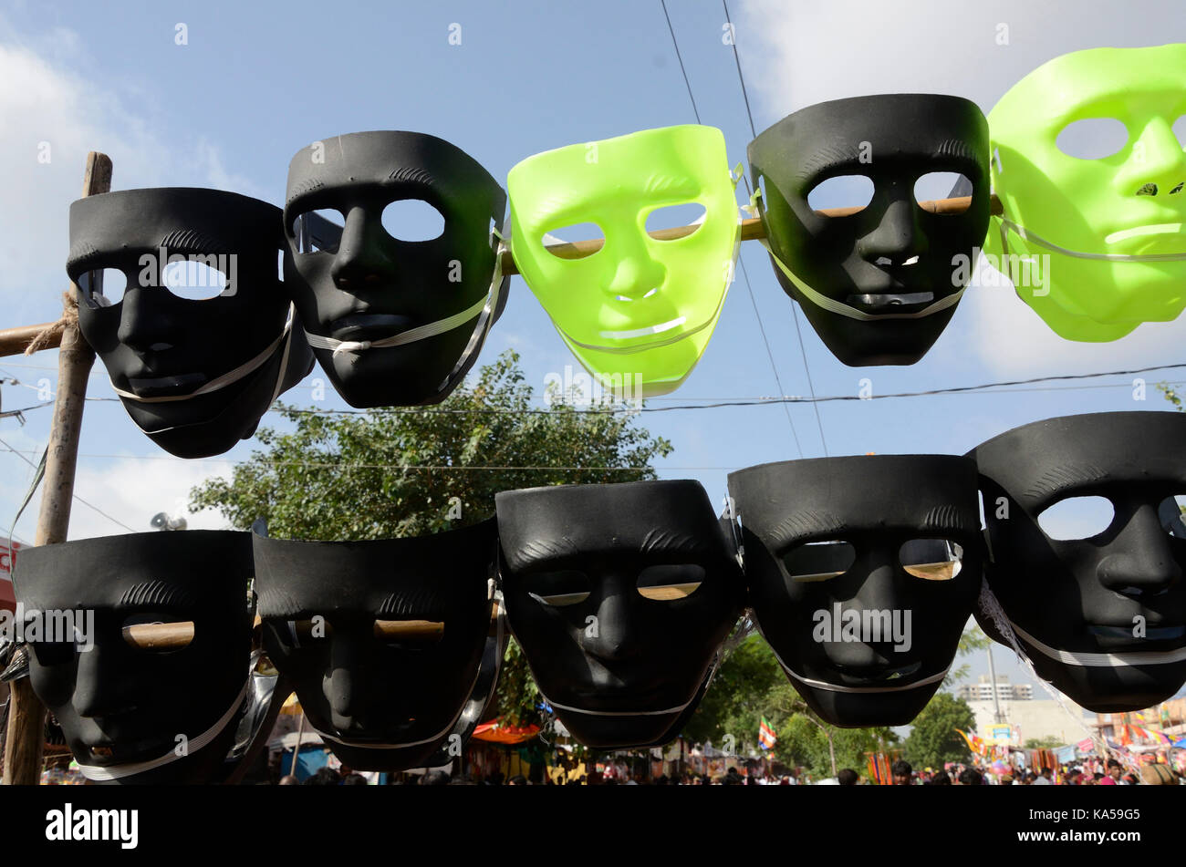 Face masks asia hi-res stock photography and images - Alamy