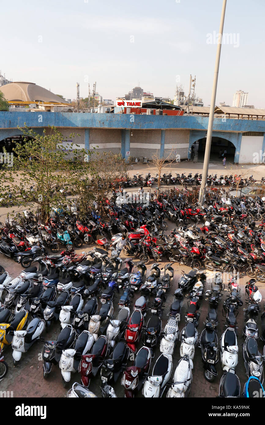 thane railway station, mumbai, maharashtra, India, Asia - sgg 258136 ...