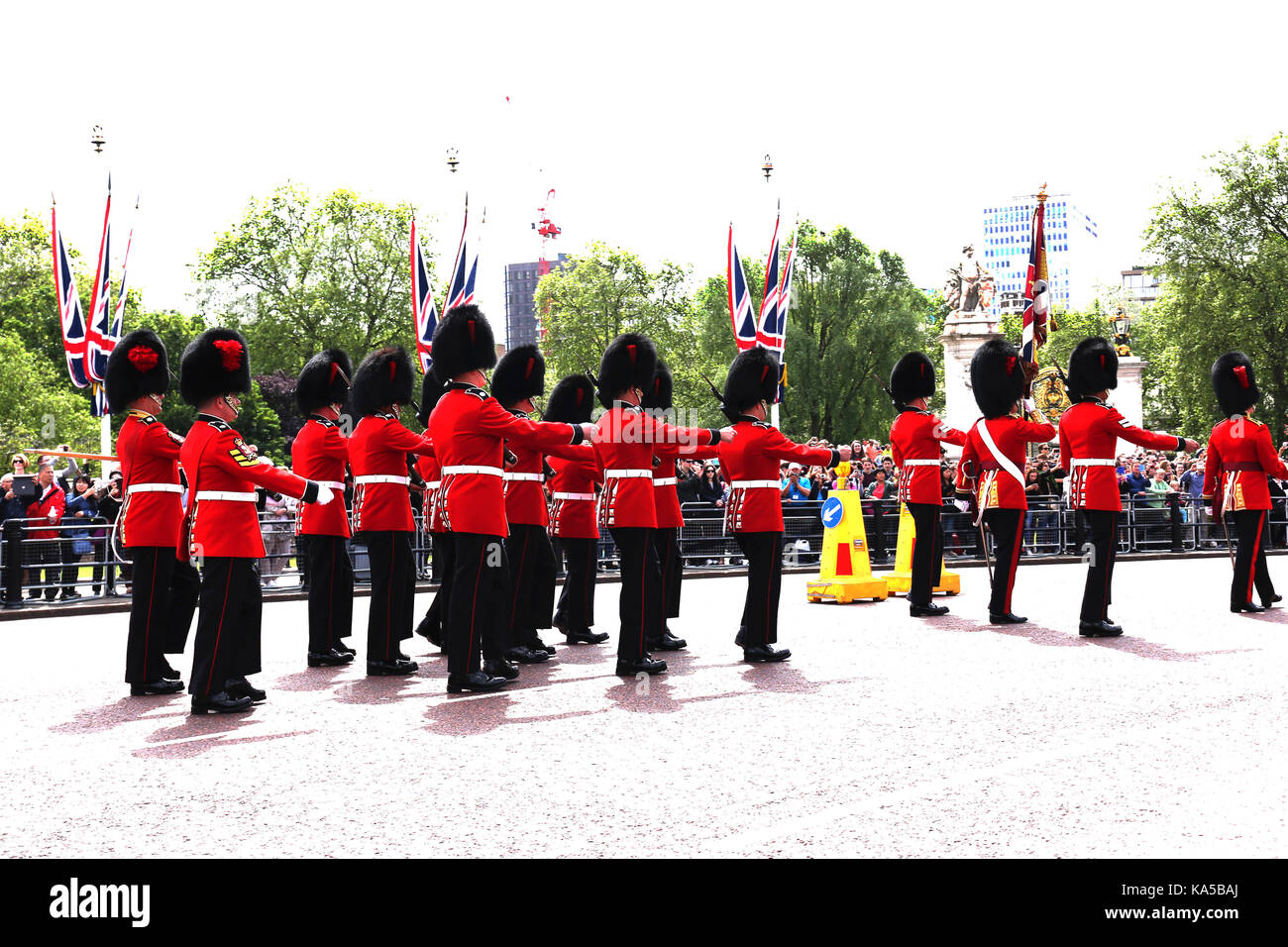 guard parade Buckingham palace, london, united kingdom Stock Photo - Alamy
