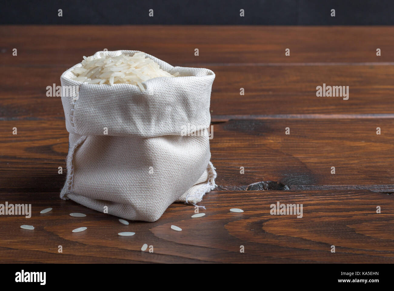 Grain sacks hi-res stock photography and images - Alamy