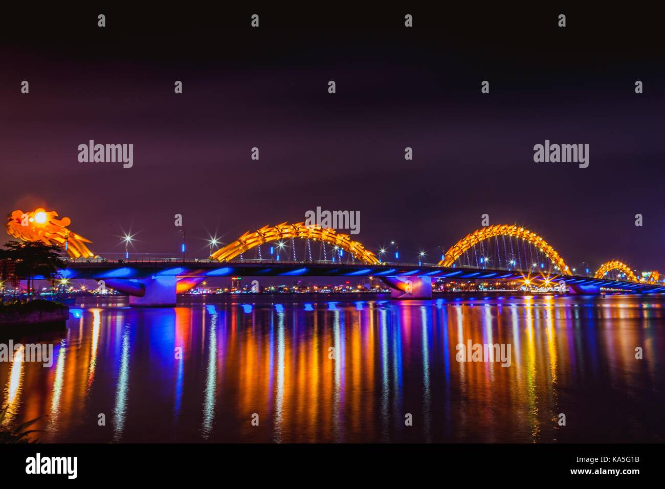 DA NANG, VIETNAM - MARCH 19, 2017: Dragon Bridge at night in Da Nang ...
