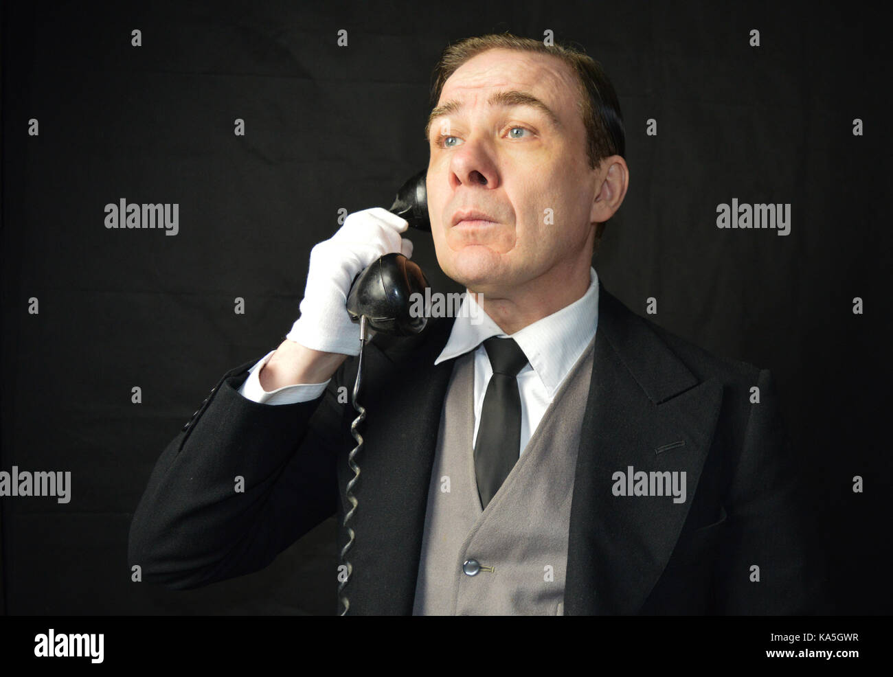 Jeeves butler hi-res stock photography and images - Alamy