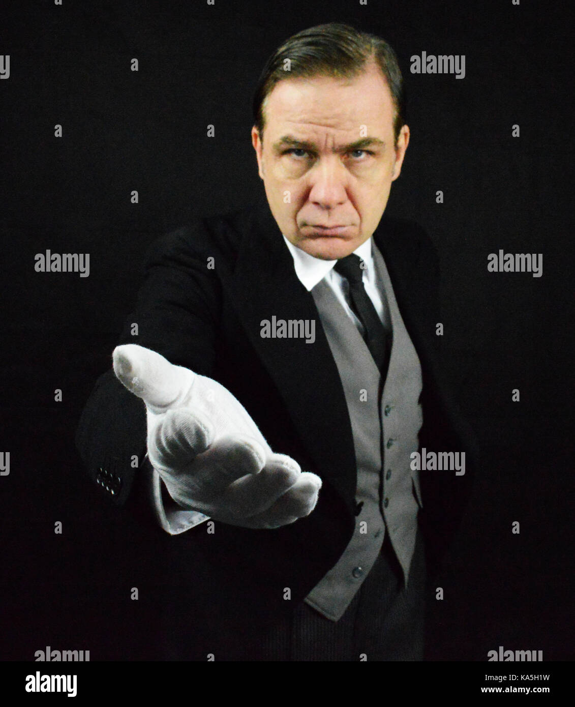 Jeeves butler hi-res stock photography and images - Alamy