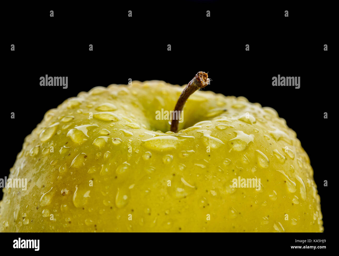 Apple green and yellow hi-res stock photography and images - Alamy
