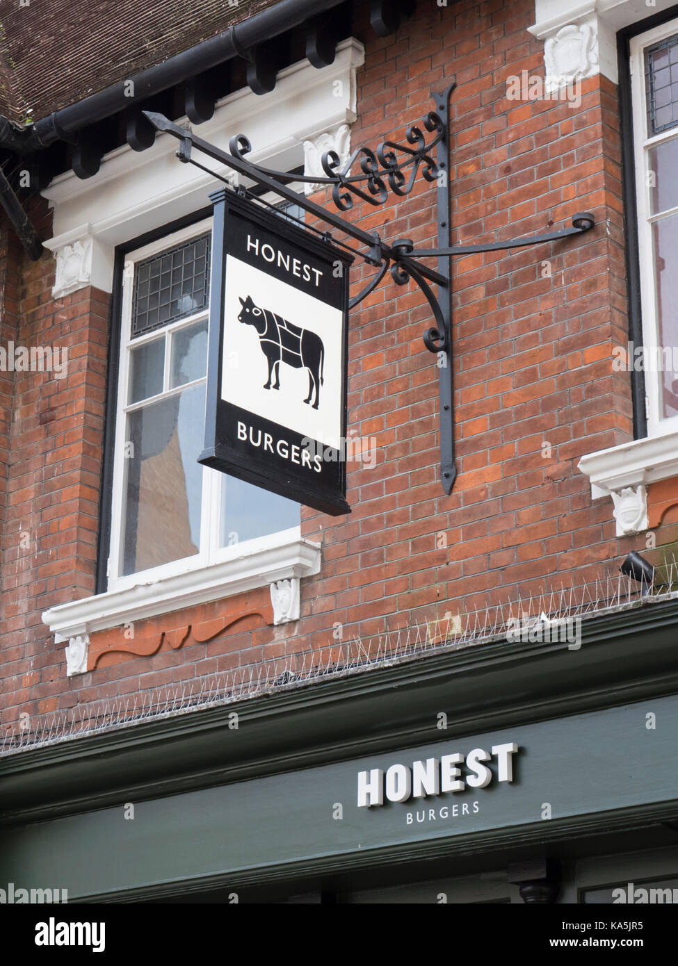 Fast food restaurant signs hi-res stock photography and images - Alamy