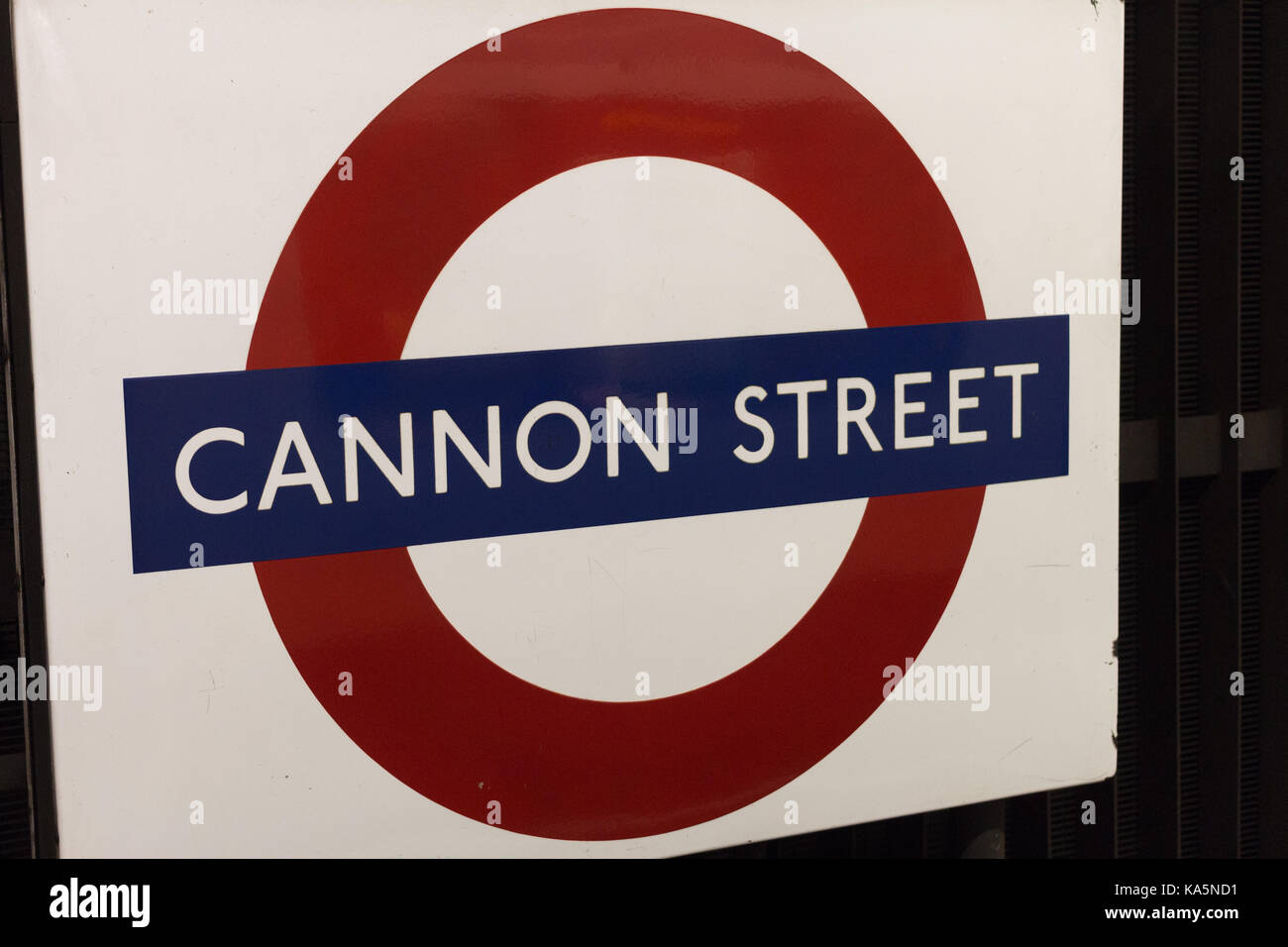 Cannon street tube station hi-res stock photography and images - Alamy