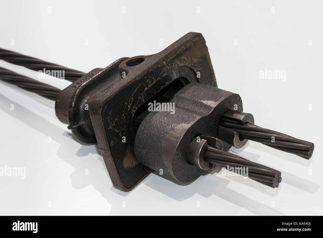 Metal Parts for post tension flat duct system ; Block , Jaw , Wire ...