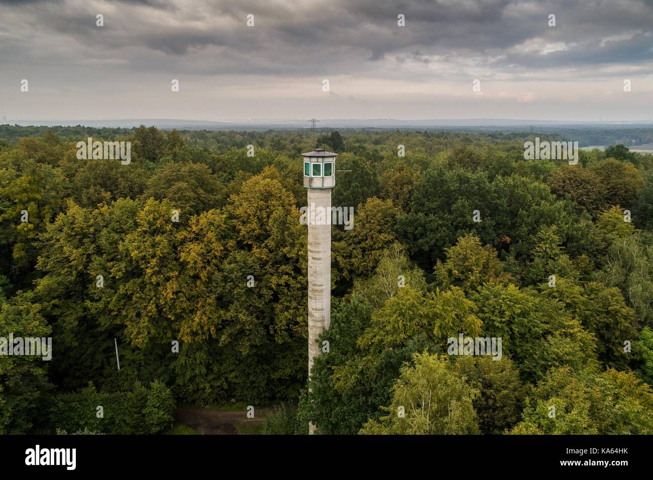 Tall watch tower in the forest. Fire prevention Stock Photo - Alamy
