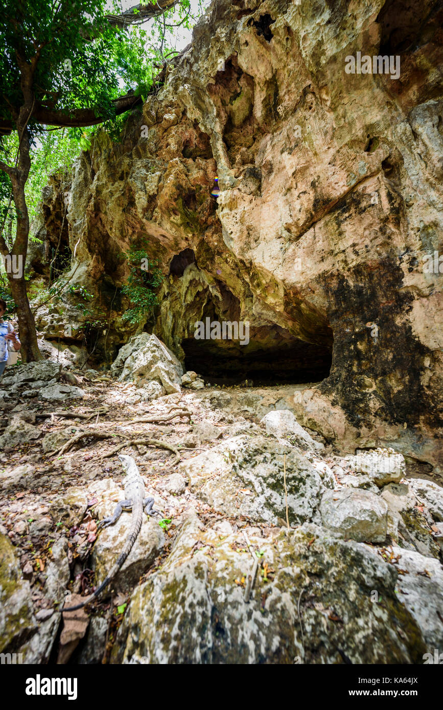 Loltun caves. Yucatán. Mexico Stock Photo - Alamy