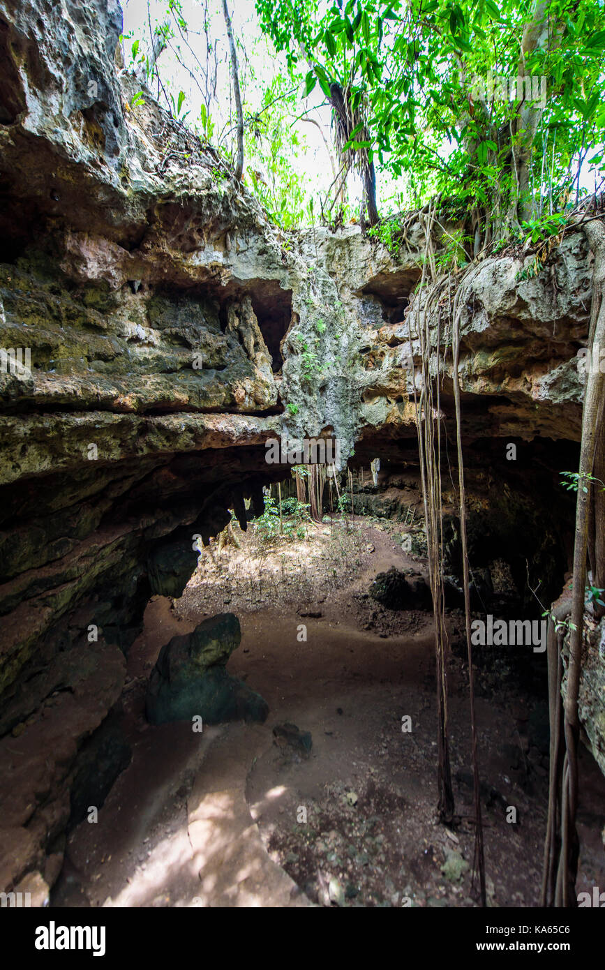 Loltun caves. Yucatán. Mexico Stock Photo - Alamy