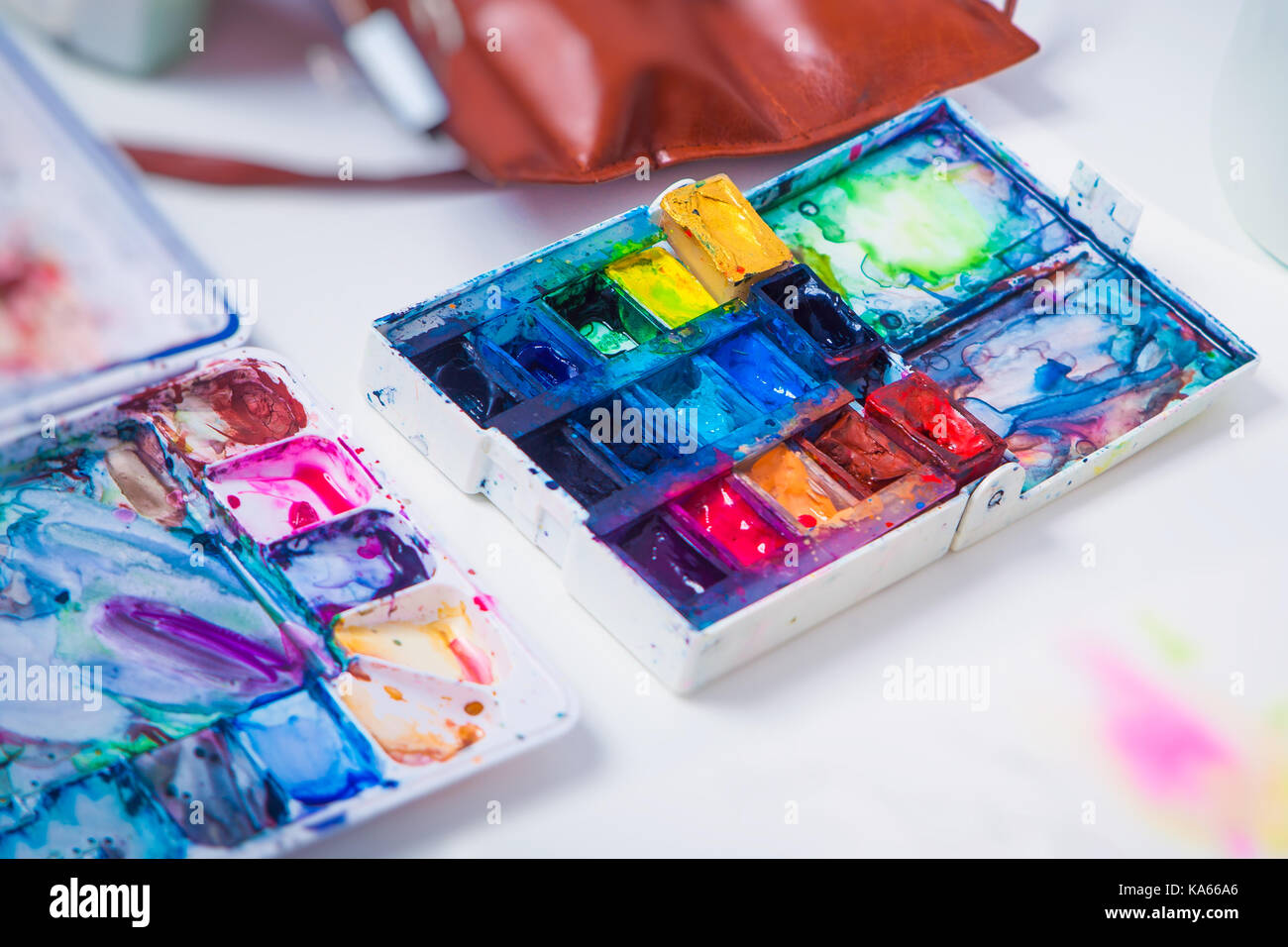 Wood pallet drawing hi-res stock photography and images - Alamy