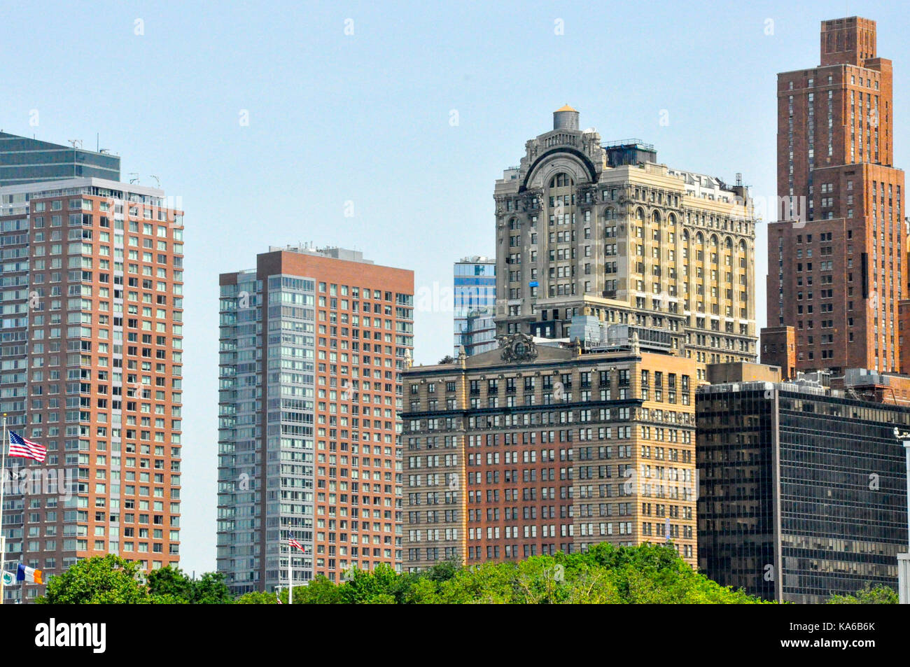 Nyc residential towers hi-res stock photography and images - Alamy