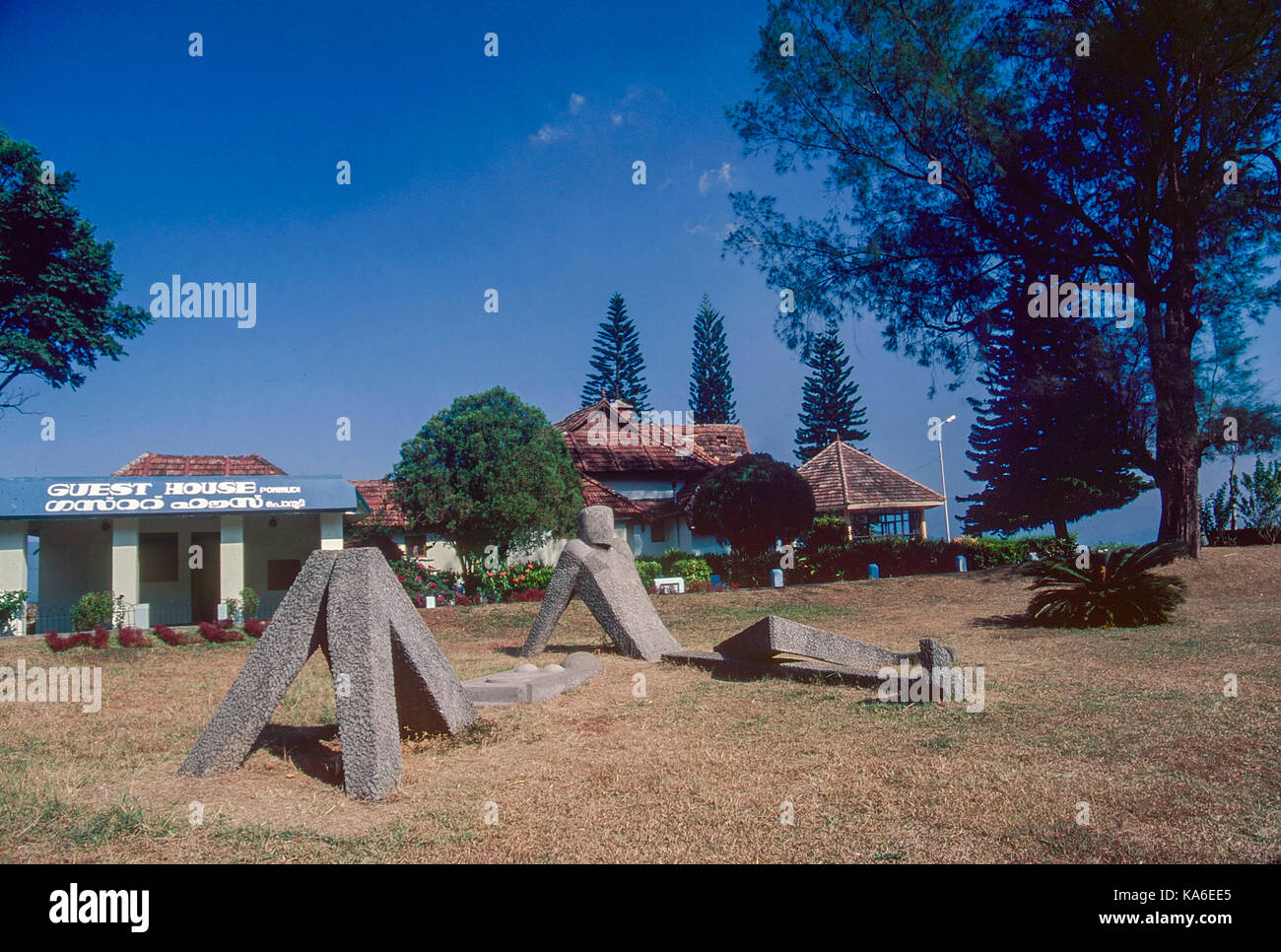 Government rest house ponmudi hill station, thiruvananthapuram, kerala ...