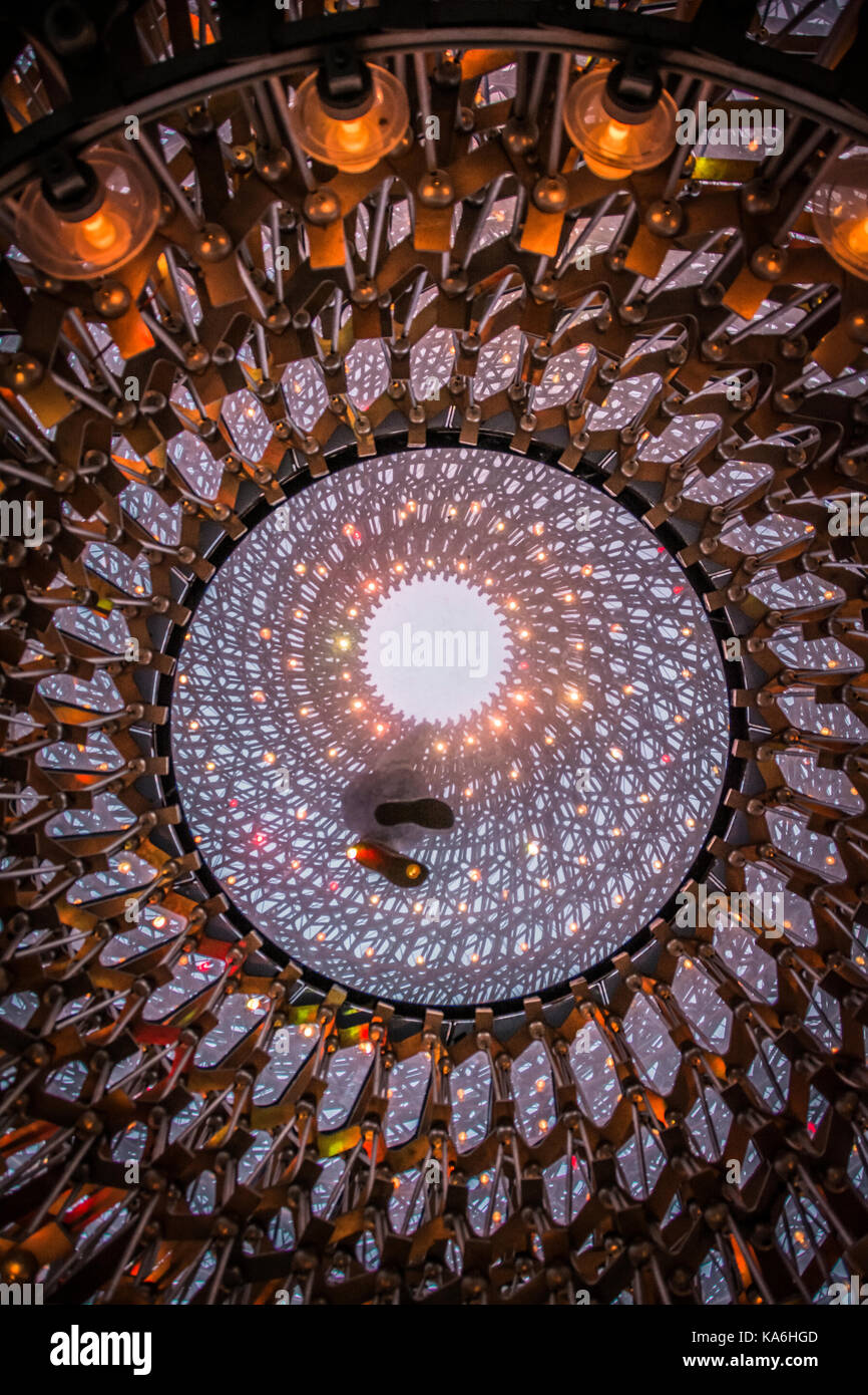 The Hive installation by Wolfgang Buttress in Kew Gardens. The gardens ...