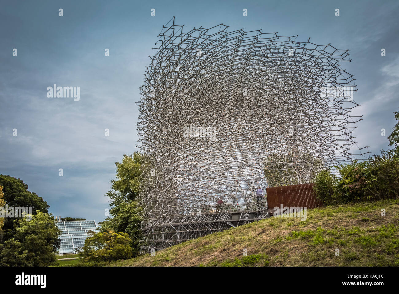 The Hive installation by Wolfgang Buttress in Kew Gardens. The gardens ...