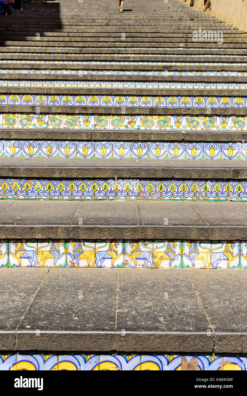 famous staircase with painted ceramic tiles in Caltagirone, sicily ...