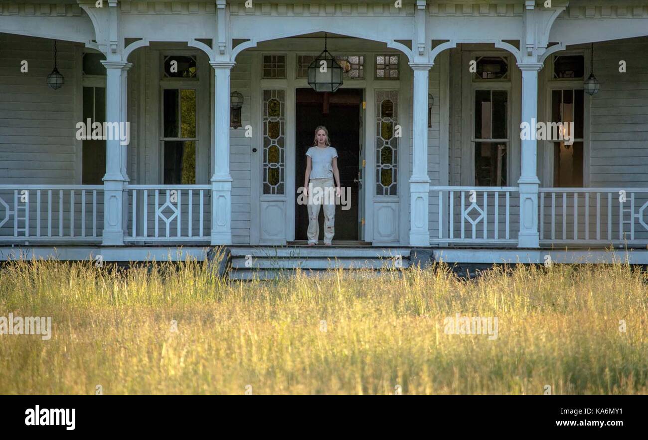 MOTHER! (2017) JENNIFER LAWRENCE DARREN ARONOFSKY (DIR) PARAMOUNT ...