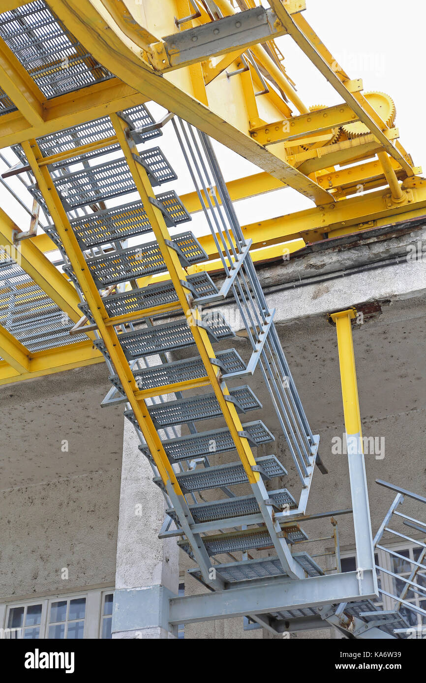 Crane stairs hi-res stock photography and images - Alamy